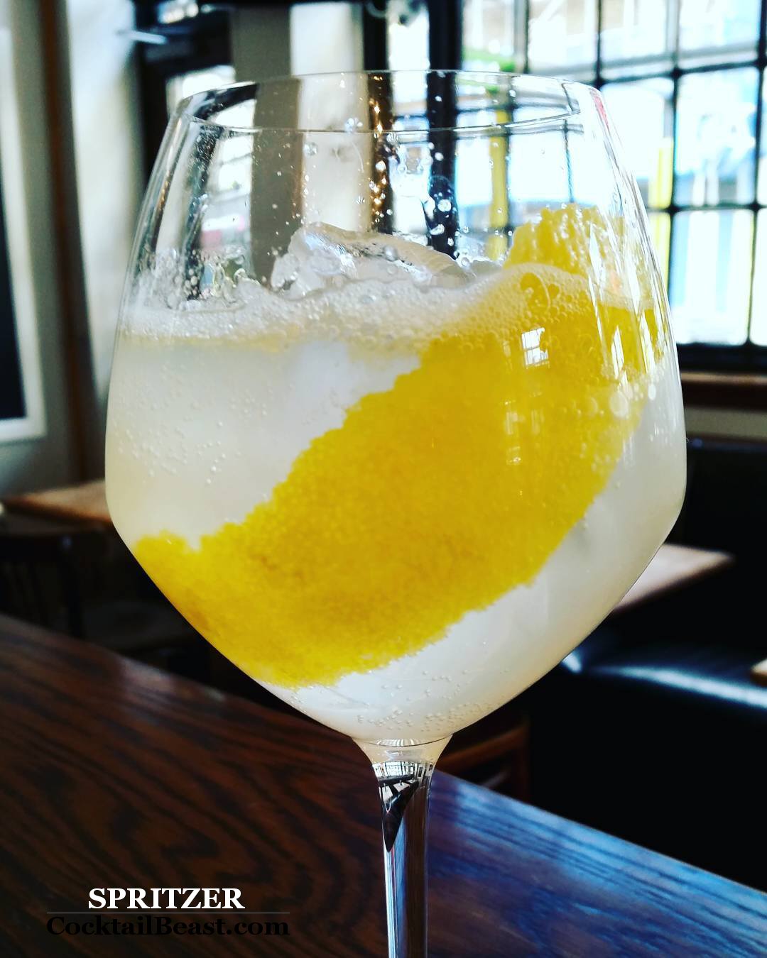 Spritzer - Cocktail Beast